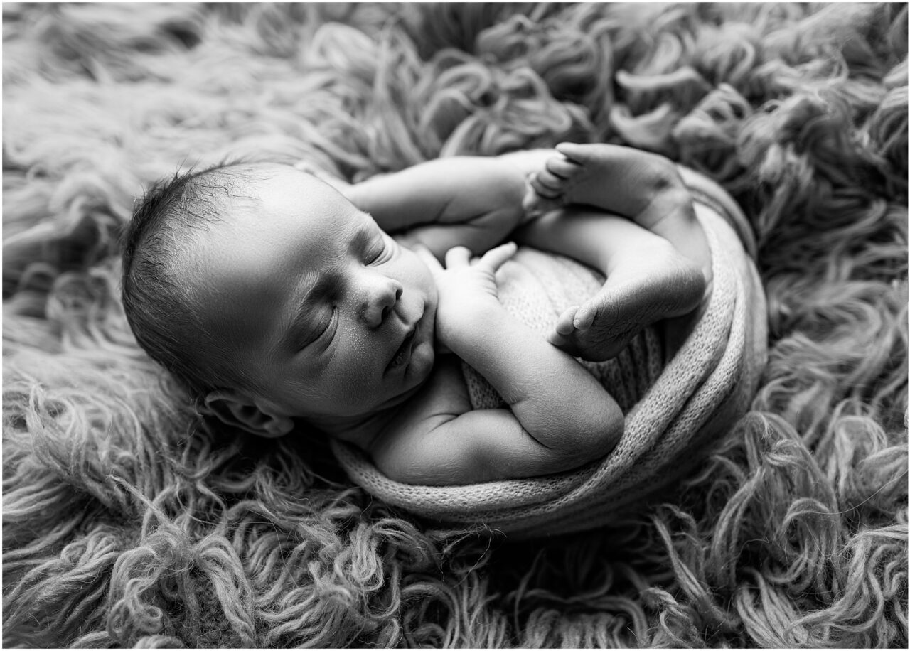 Newborn Wrapping Mastery Course - MomTog Educate